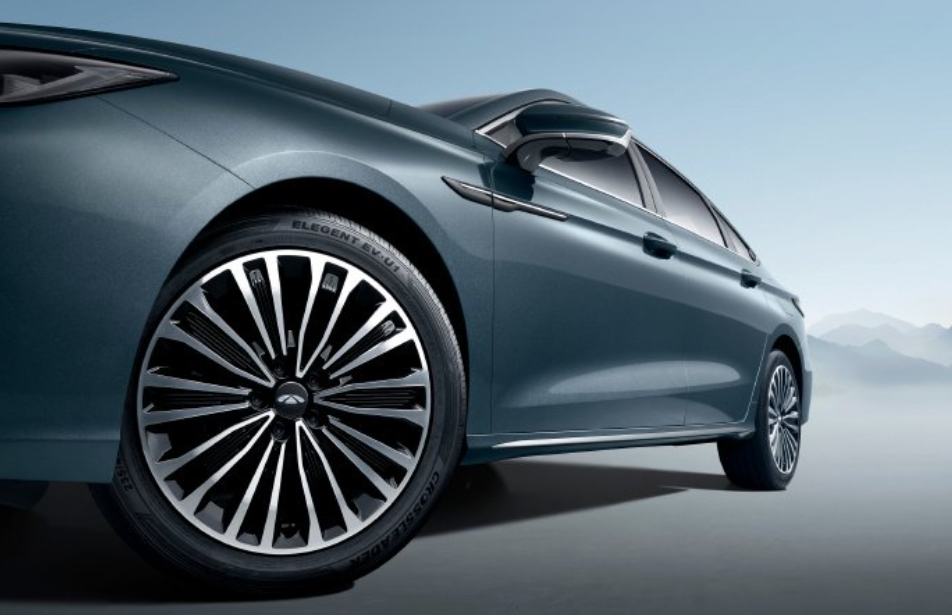 奇瑞风云 A8L 12月17日正式上市 主打性价比_易车