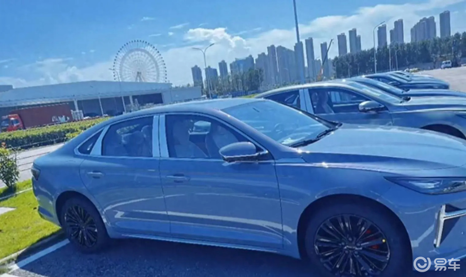 星瑞由代号为BHE15-BFZ的1.5T涡轮增压发动机+电动机组_易车