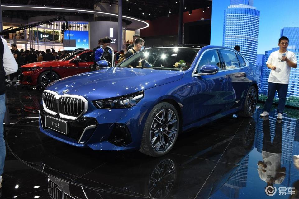 国产第八代宝马5系长轴距版（代号G68）正式亮相动力上提供燃油版_易车