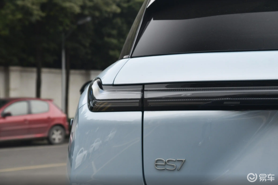 蔚来ES7提车感受：高端科技与舒适兼具的智能电动SUV_易车