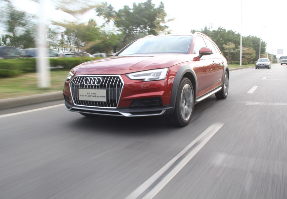 试驾全新奥迪A4 Allroad，情怀向实用变化_易车