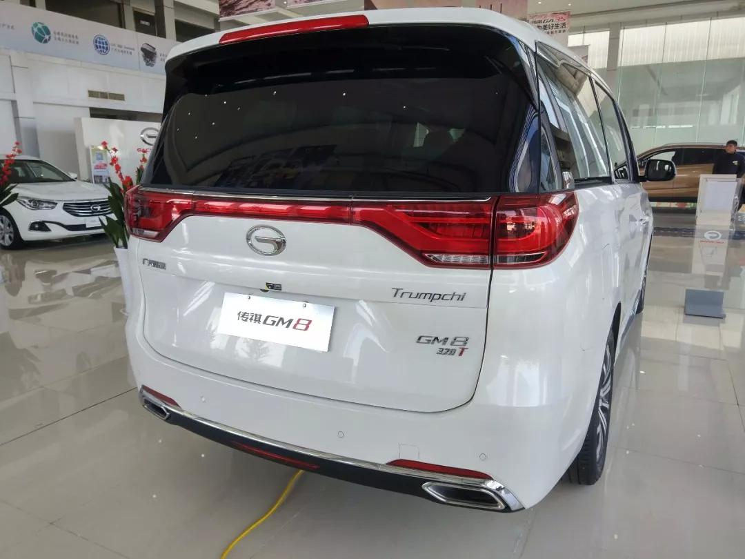 探店实拍传祺GM8！真的能卖过奥德赛和GL8么？_易车