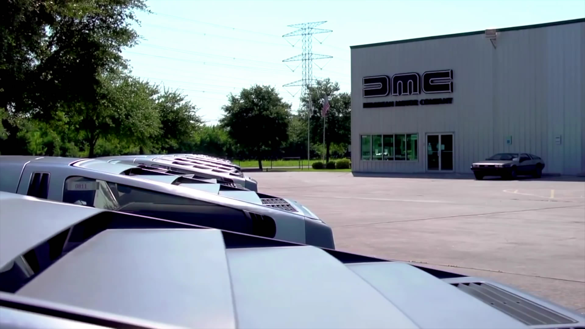 只造一款车即是经典：《头号玩家》中的跑车你认识吗_易车