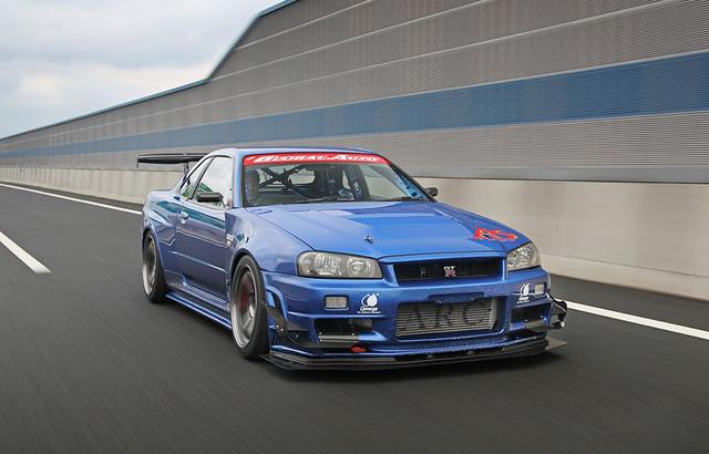 战神不老，日产GTR-R34，虽然不是最快的，但是依旧热血_易车