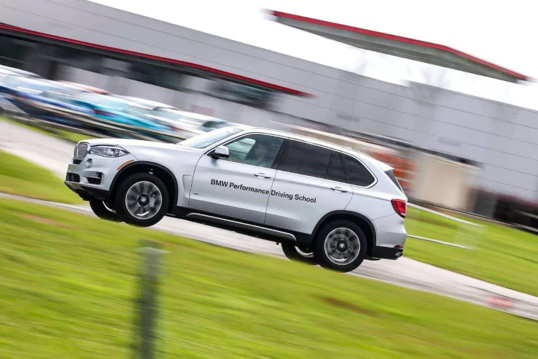 在信念与坚韧中 寻路BMW X之旅_易车