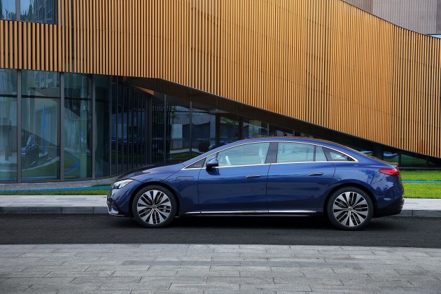 为你，唤醒每寸感知 全新EQE开启预售_汽车产经网