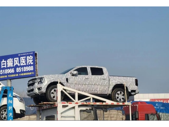 近日，一张国产福特Ranger的谍照由一_游骑侠Ranger社区_易车社区
