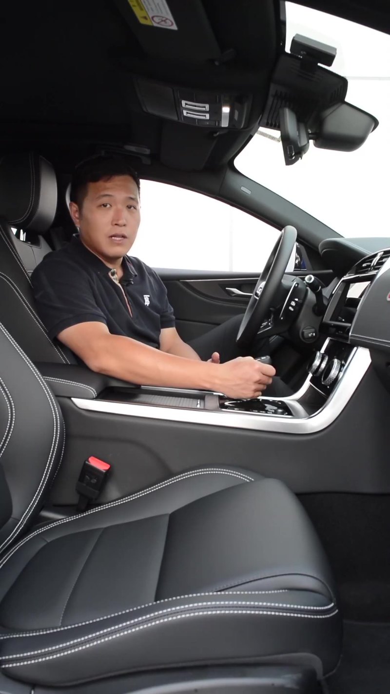 捷豹捷豹XEL2021款 P250 科技运动版前车灯功能展示含特殊功能视频说明书_外观配置_易车