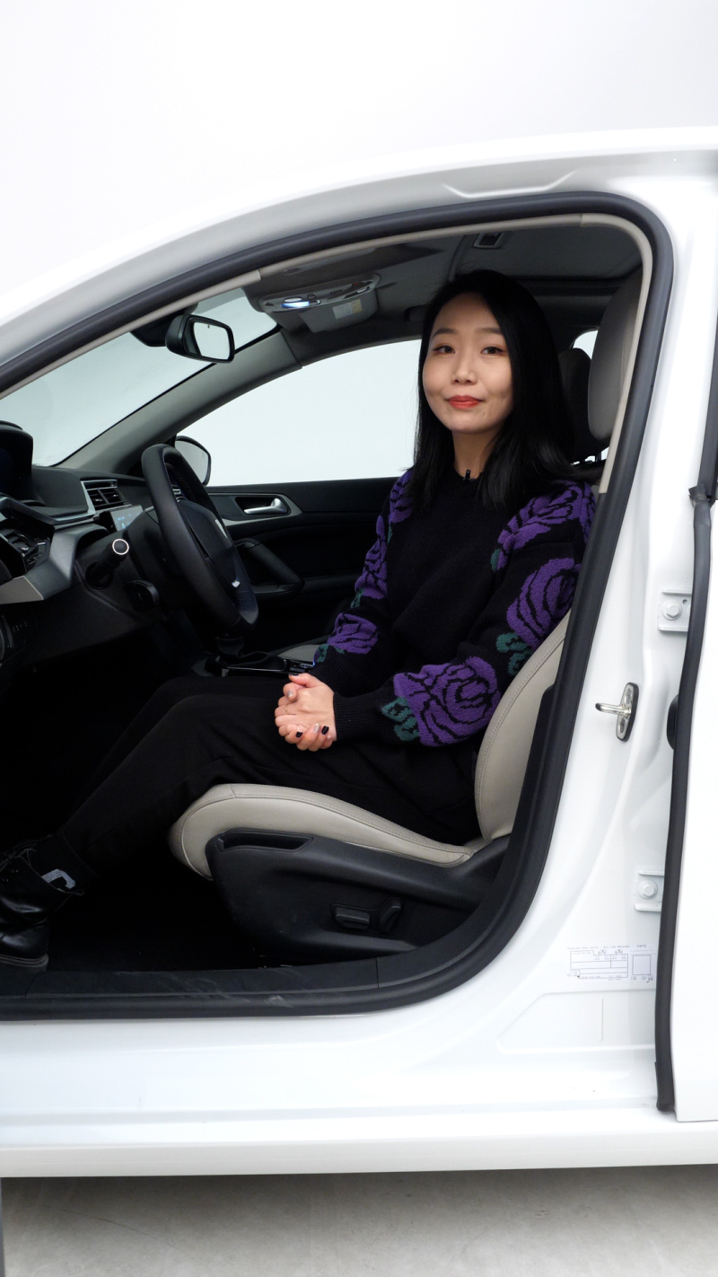 标致标致4082022款 标致408 1.6T 逐梦版车内便利功能视频说明书_舒适/空间/实用_易车