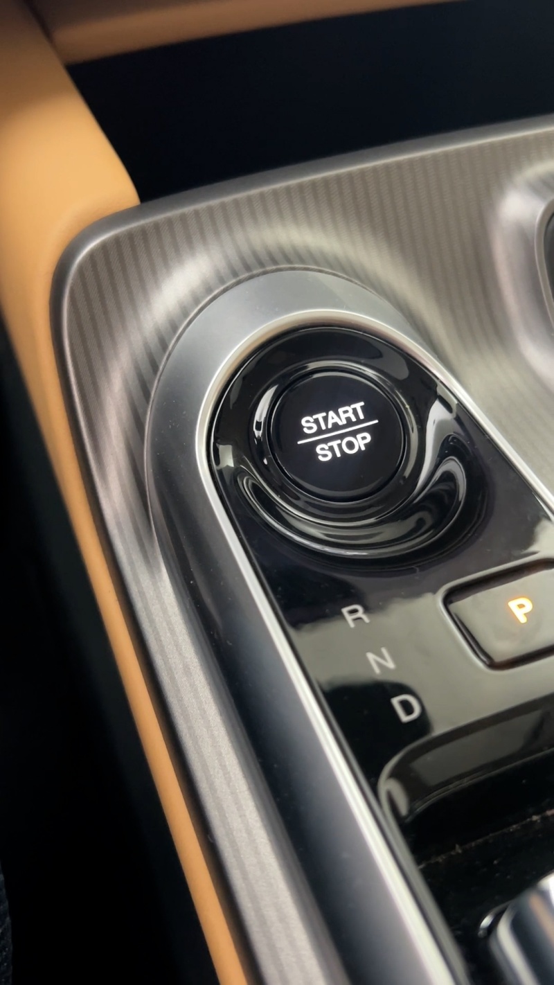 广汽传祺传祺E8新能源2024款 传祺E8 2.0L 150km MAX车型规格概览视频说明书_车型概览_易车