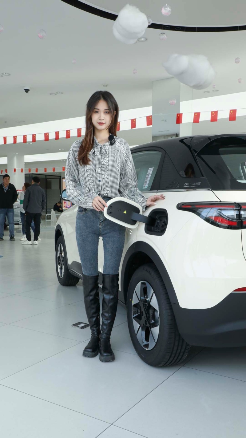 吉利银河星愿2025款 星愿 UP 410km 探索+版车型规格视频说明书_车型概览_易车