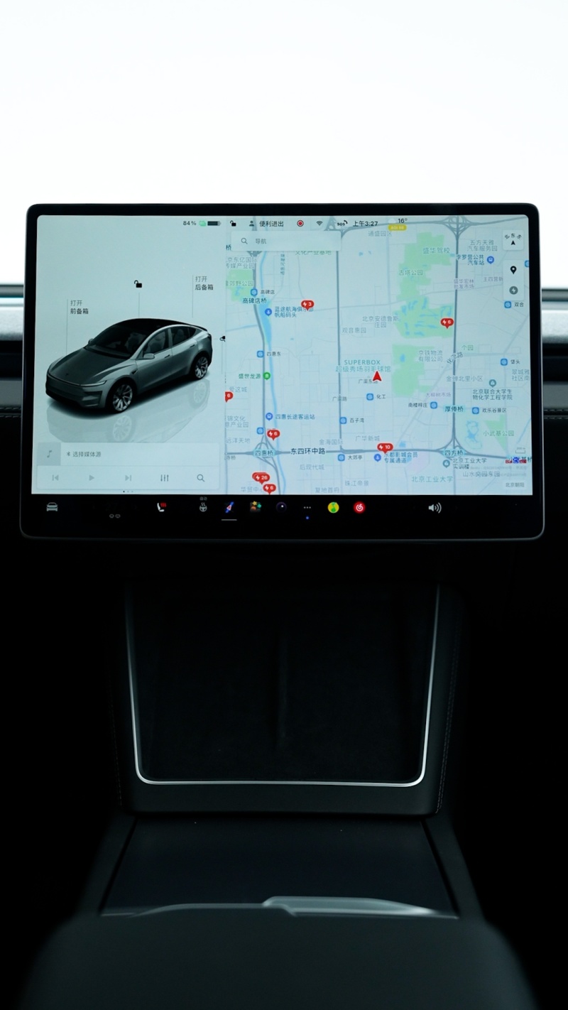 特斯拉Model Y2025款 Model Y 719km 长续航全轮驱动首发版车型规格视频说明书_车型概览_易车