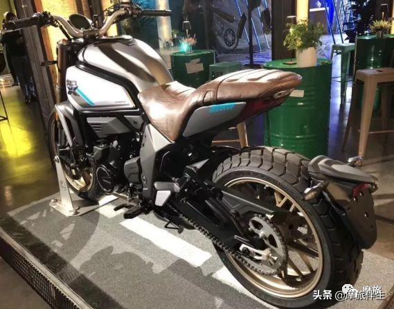 春风现代复古CLX700正式亮相..._易车