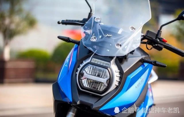 更多力帆KPV150细节曝光，还有三箱、护杠上身的“ADV”完整版_易车