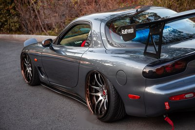 [聪少聊车]日系跑车四大天王, 转子之光————马自达RX7-FD_易车