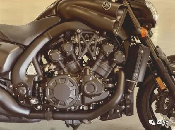 真正的大魔鬼 2020款雅马哈V-MAX_易车