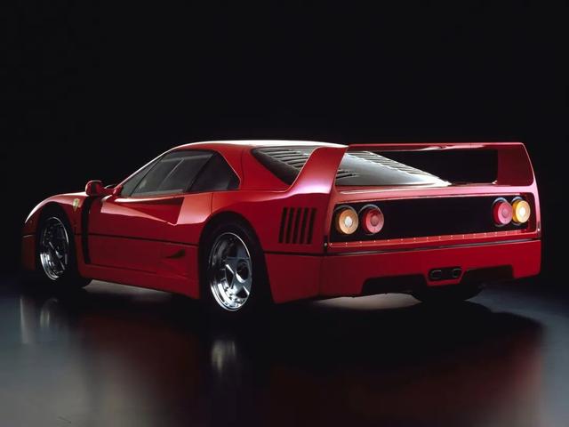 聊聊被评为20世纪最伟大汽车的法拉利F40，它究竟有那些特别之处_易车