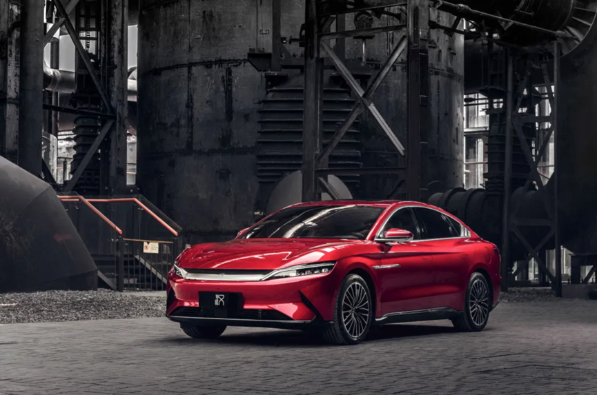 比亚迪汉EV详解，首搭DiPilot智能驾驶辅助系统，6月底正式上市_易车