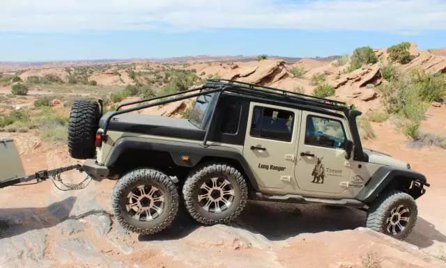 6X6车型全解密：不只是多2个轮胎那么简单_易车