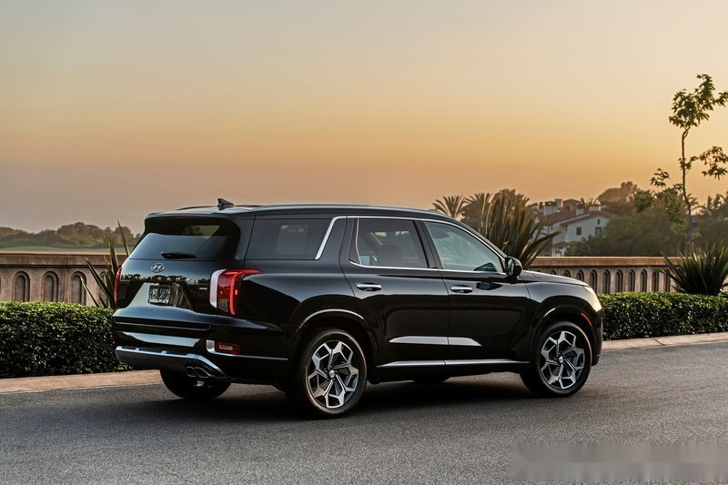 现代Palisade将于7月31日国内首发 大7座SUV_易车