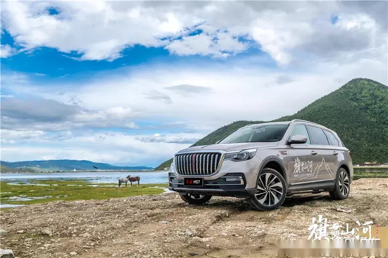 新增2.0T车型 红旗HS7 2021款上市27.58万起售_易车