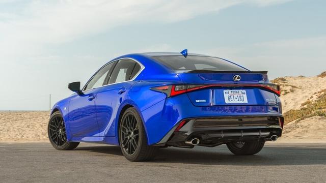 2021款雷克萨斯IS350：依旧是那个不愁卖的雷克萨斯吗？_易车