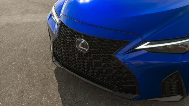 2021款雷克萨斯IS350：依旧是那个不愁卖的雷克萨斯吗？_易车