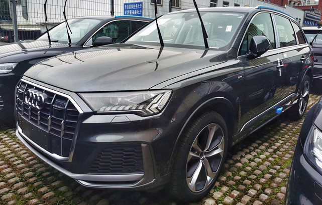 21款奥迪Q7来了，配置提升，新增车型，预售68.88万起_易车